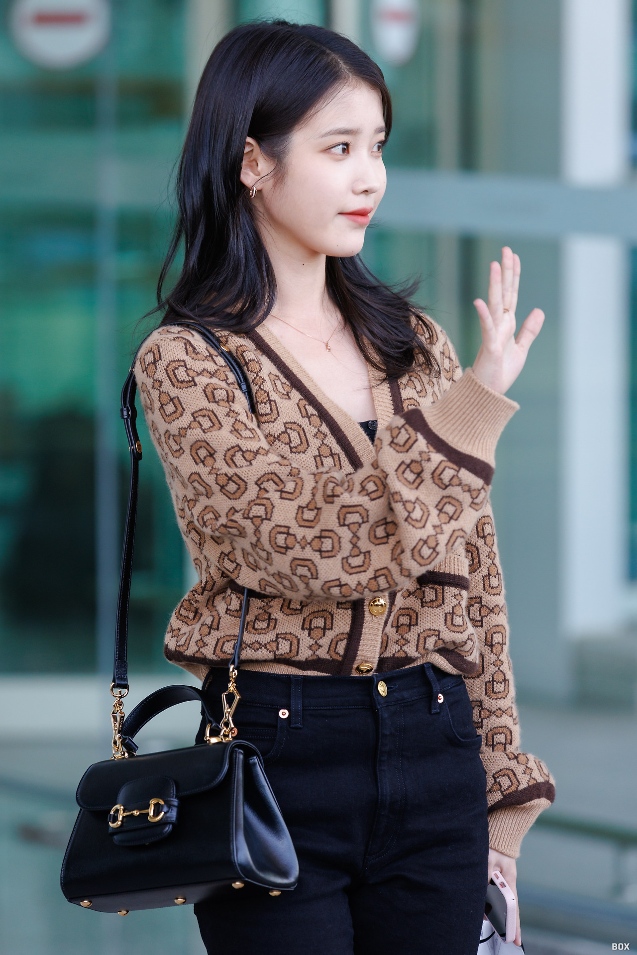 220922 아이유 인천공항 출국