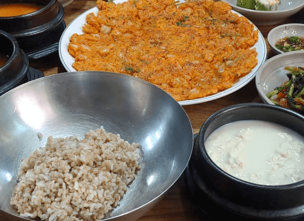 허영만의 백반기행 수원 순두부찌개정식 파는곳 어디 비지 된장 보리밥 나물 한상 식당 이름 위치 공개 홈페이지