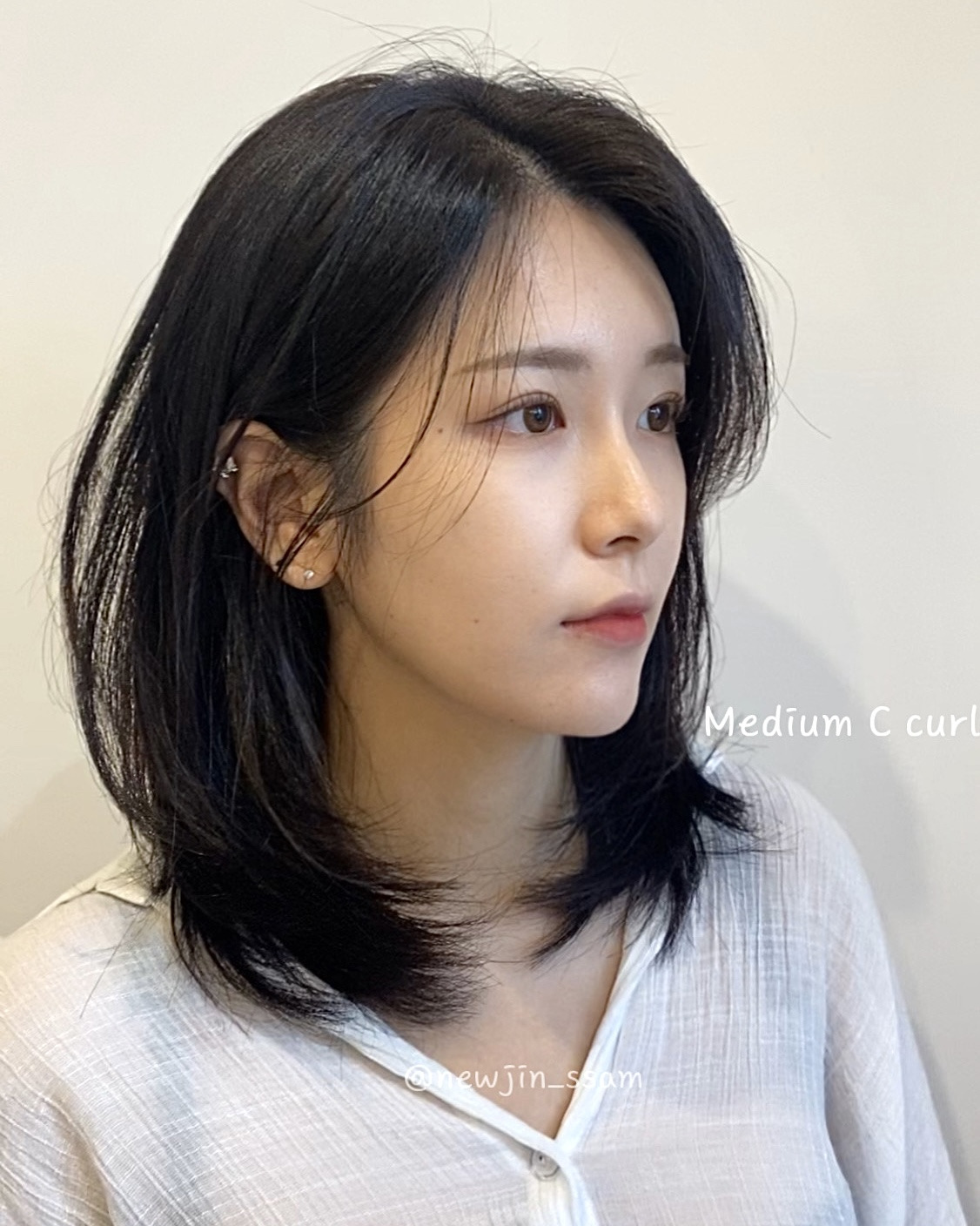 뉴진쌤의 미디움레이어드c컬펌 중단발레이어드 웬디머리 윈터머리 단발레이어드c컬펌 윈드펌 소개합니다 강력추천 서울대입구미용실 여자