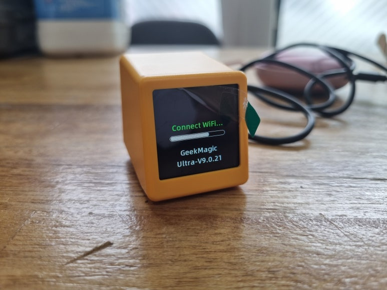 알리익스프레스 휴대용 스마트 와이파이 탁상시계_GeekMagic® SmallTV‑Ultra 설정 방법 안내