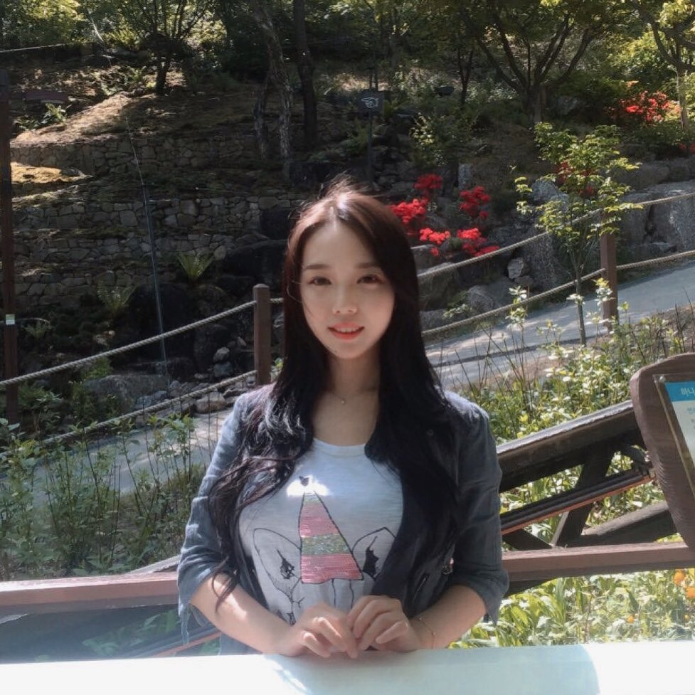 청순한 카페 사장님 인스타그램 셀카 사진 모음 — 스타들의★ 근황을 모아서