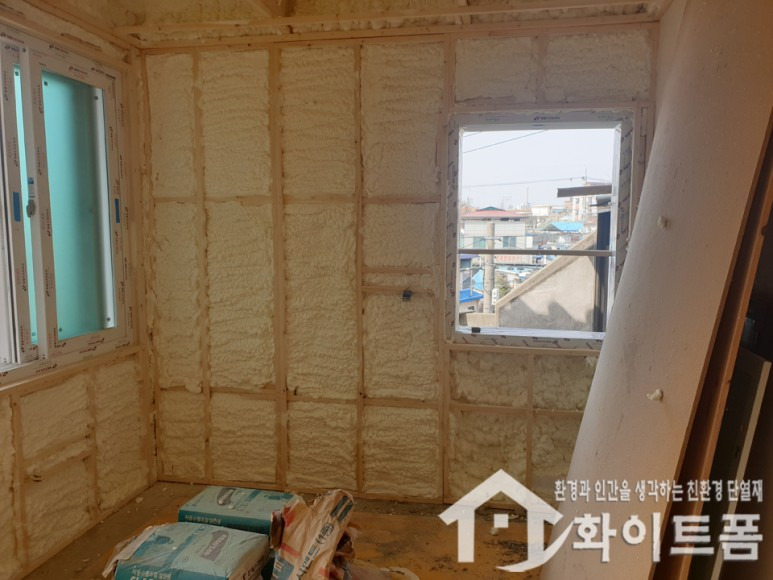 전라북도 주택 리모델링 친환경 단열재 화이트폼수성연질폼 수성연질우레탄폼시공 완료 했습니다