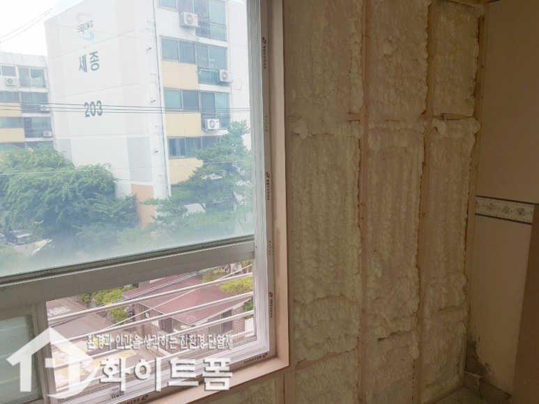 경기도 부천 상가주택 단열 친환경 단열재 화이트폼수성연질폼 수성연질우레탄폼 시공