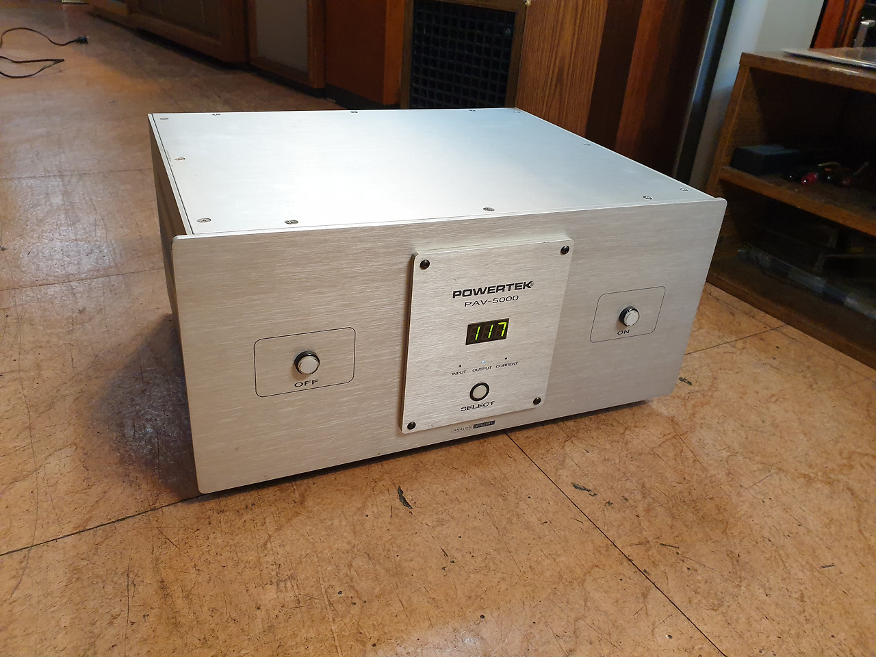 파워텍 POWERTEK PAV-5000 중기형 5k AVR 전압장치 입니다 -작년8월 보드 새로교체-(ending)