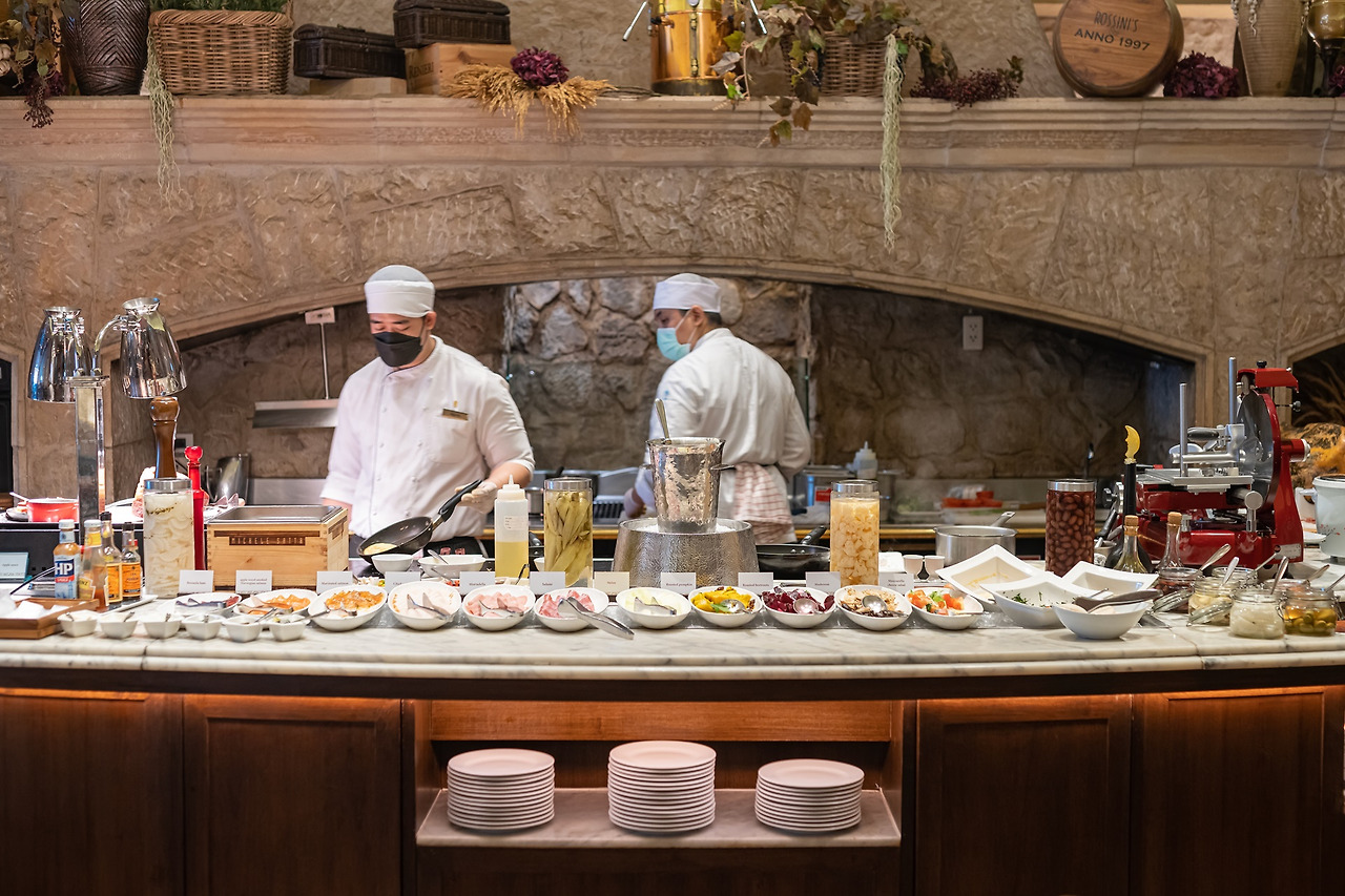 방콕에서 맛있는 아침 식사 방콕호캉스 쉐라톤 그랜드 수쿰윗 럭셔리 컬렉션 방콕 Sheraton Grande Sukhumvit