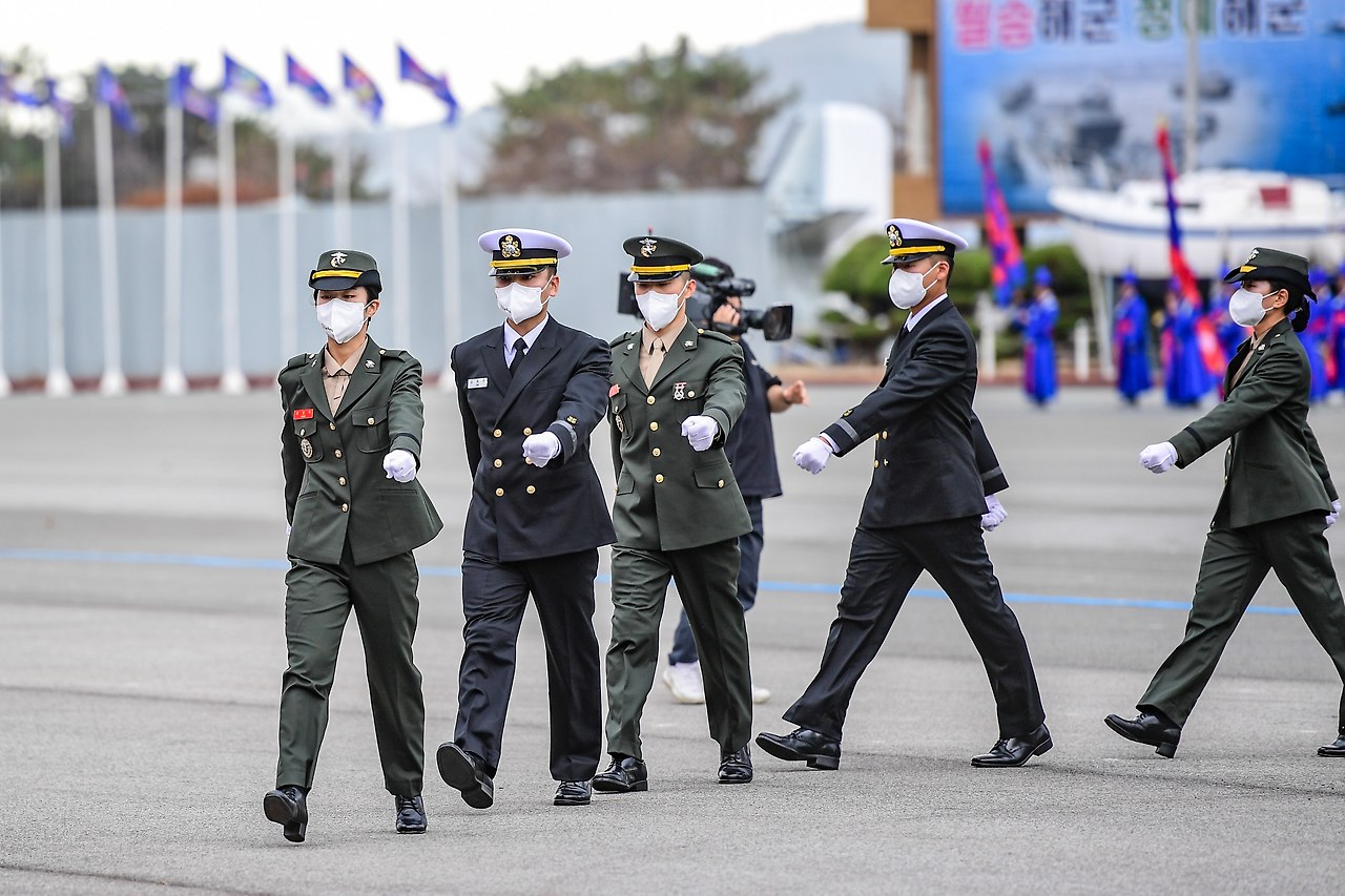 해병대 사관후보생 133기 임관식 해병대 날아라마린보이 장교부사관교육대 관련자료 해병닷컴