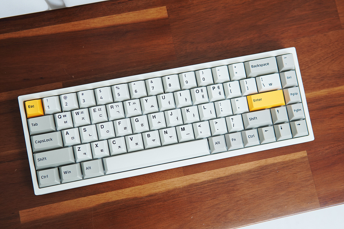 디자인 찢었다! 앱코 K660M-L68 미니 기계식 키보드