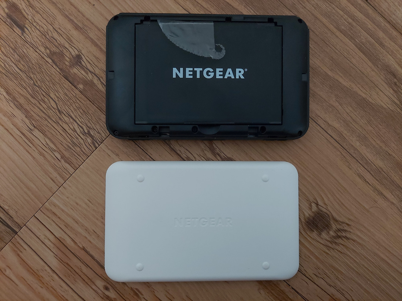 Netgear Aircard 800 S 모바일 라우터(에그)