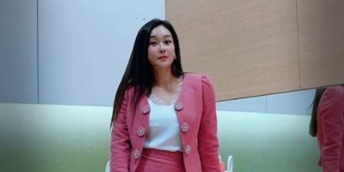 현영 프로필 나이 키 몸무게 학력 고향 가족 혈액형 데뷔 소속사 남편 결혼