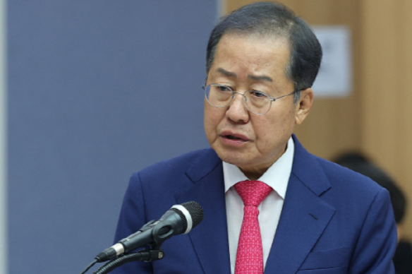 홍준표 프로필 나이 대구시장 페이스북 국회의원 검사경력 고향 학력