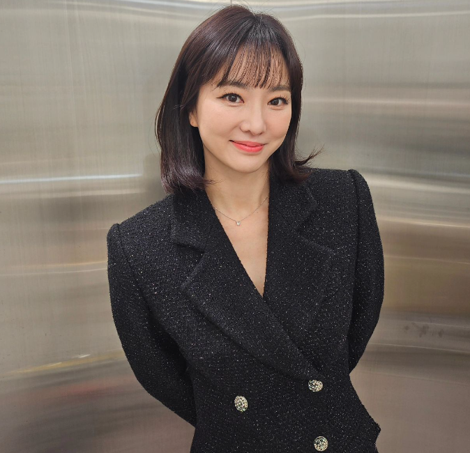 조수빈 아나운서 프로필 나이 학력 고향 앵커 역사저널 그날 출연진 논란
