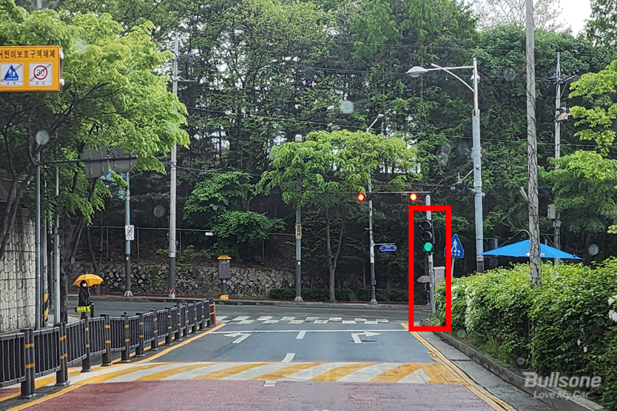 우회전 방법 종결 이것만 보면 끝나는 우회전 단속 신호등 완벽 정리