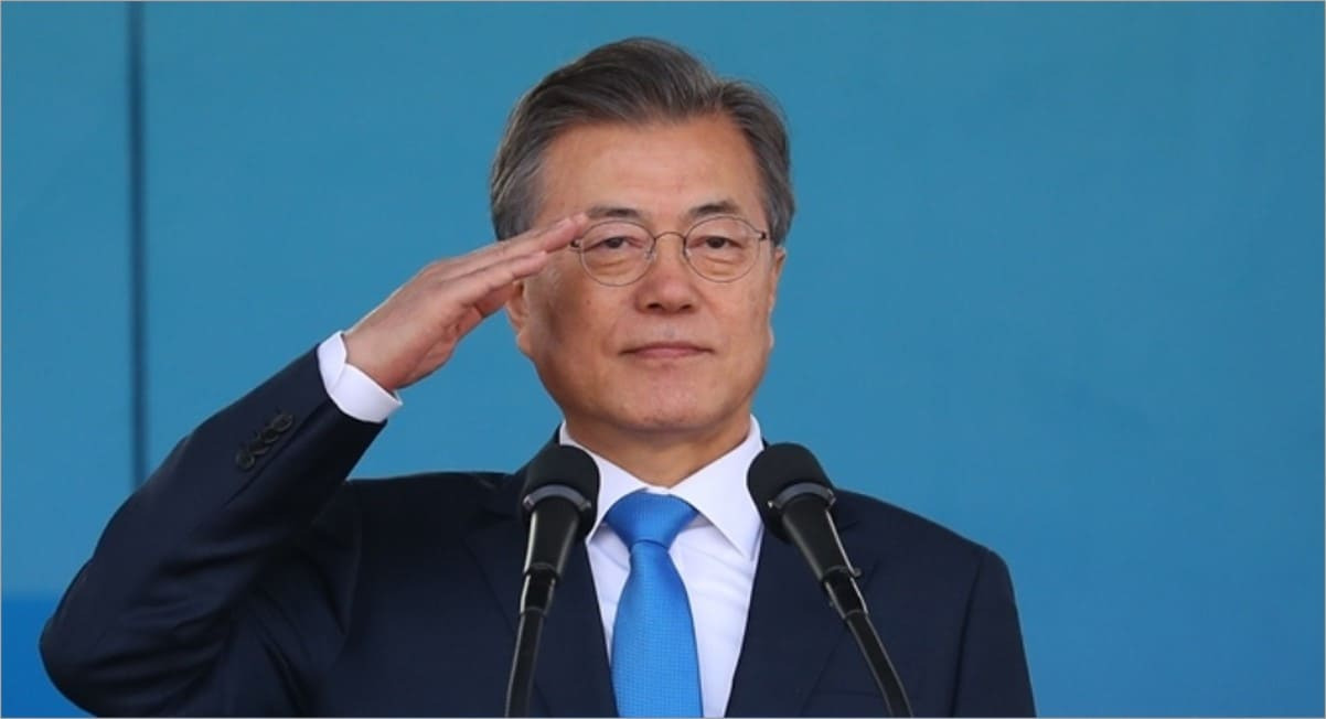 김용현 국방부장관 프로필 대통령실 이전 회전문 인사 입틀막 경호처장