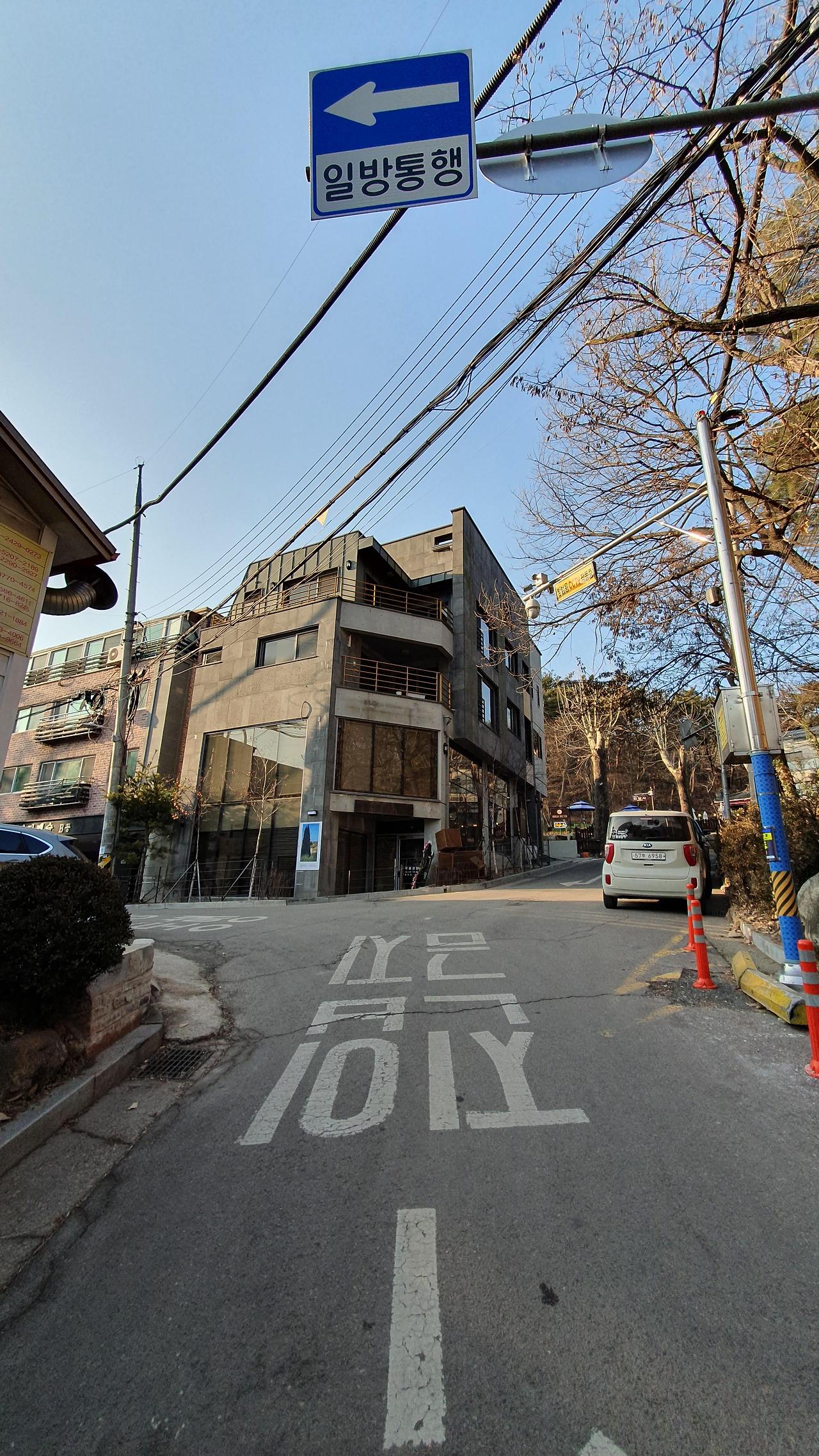 20230208 안양예술공원 새 갤러리 두나무아트큐브