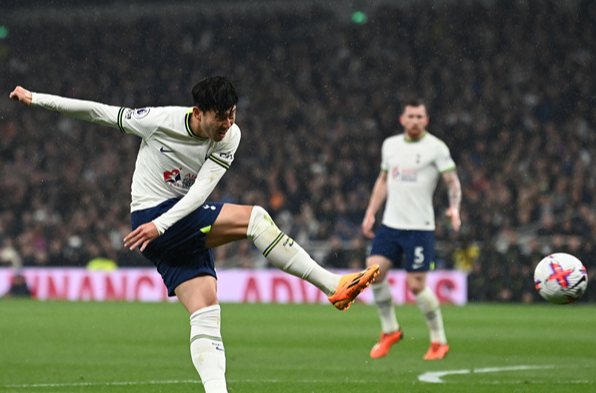 Epl 손흥민의 극적인 동점골 토트넘 맨유 상대로 2 2 무승부