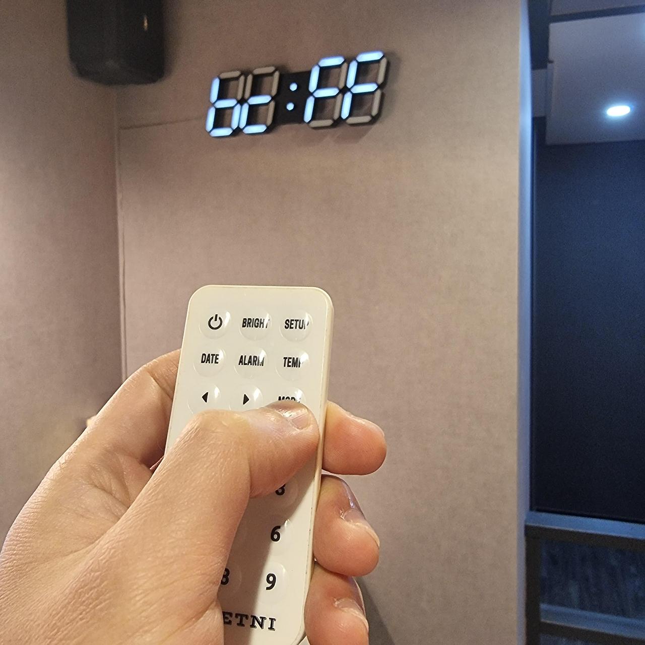 로이레트니 Roiretni Led 벽시계 테이블시계 밝기설정 방법 사용설명서 다운로드