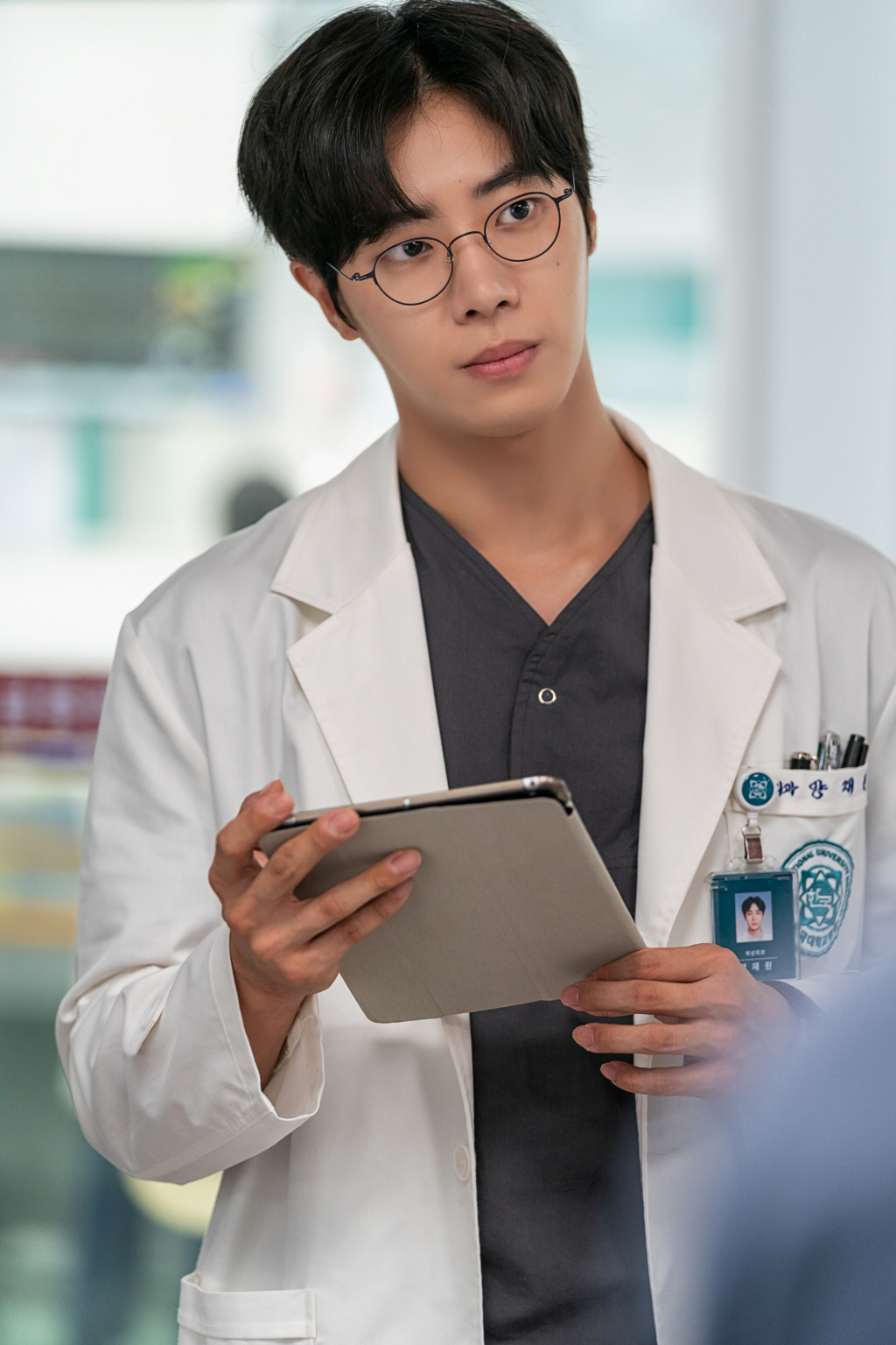 옥씨부인전 송서인 천승휘 성윤겸 1인 2역 배우 추영우 프로필 키 가족 다음 작품 넷플릭스 오리지널 중증외상센터 광장