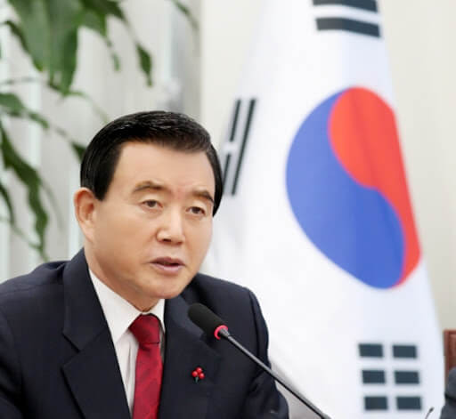 홍문표 국회의원 학력 고향 임기 나이 본관 군대 병역 가족 아내 종교 약력 경력 프로필 햄블