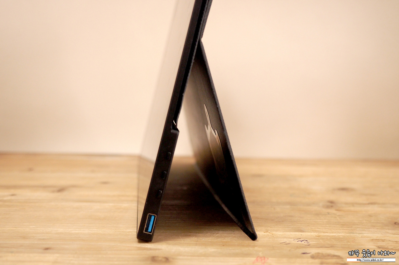 [장단점 명확한] 한성컴퓨터 포터블 모니터 15.6인치 : 5개월 사용후기 (TFX156T) :: ★ 솔직리뷰 ~ 여행 맛집 전시 공연