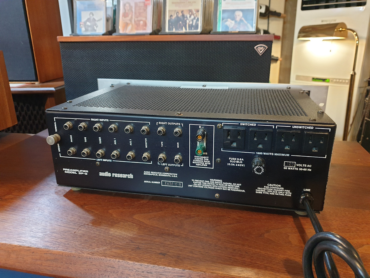 Audio Research 오디오리서치 명기 Sp 8 진공관 프리엠프 입니다 A급 오리지널 오디오리서치 제치관독일제조채용