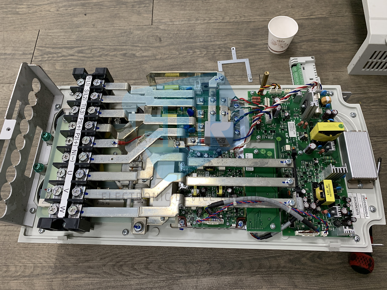 LS산전 IS7 SERIES INVERTER SV0300IS7-4SO / LS산전 IS7시리즈 인버터 수리 완료