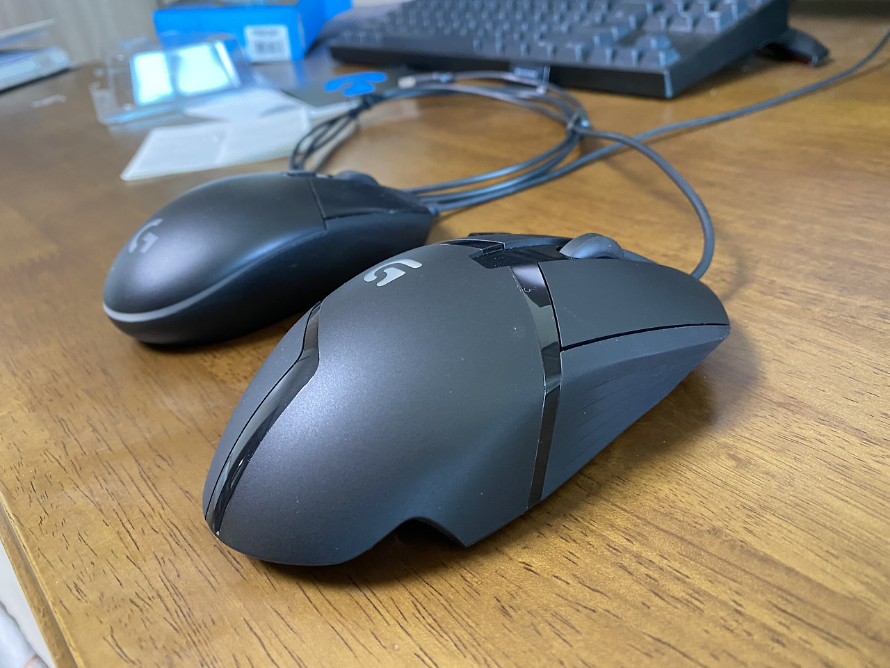 로지텍 G402 Hyperion Fury 유선 게이밍 마우스 리뷰