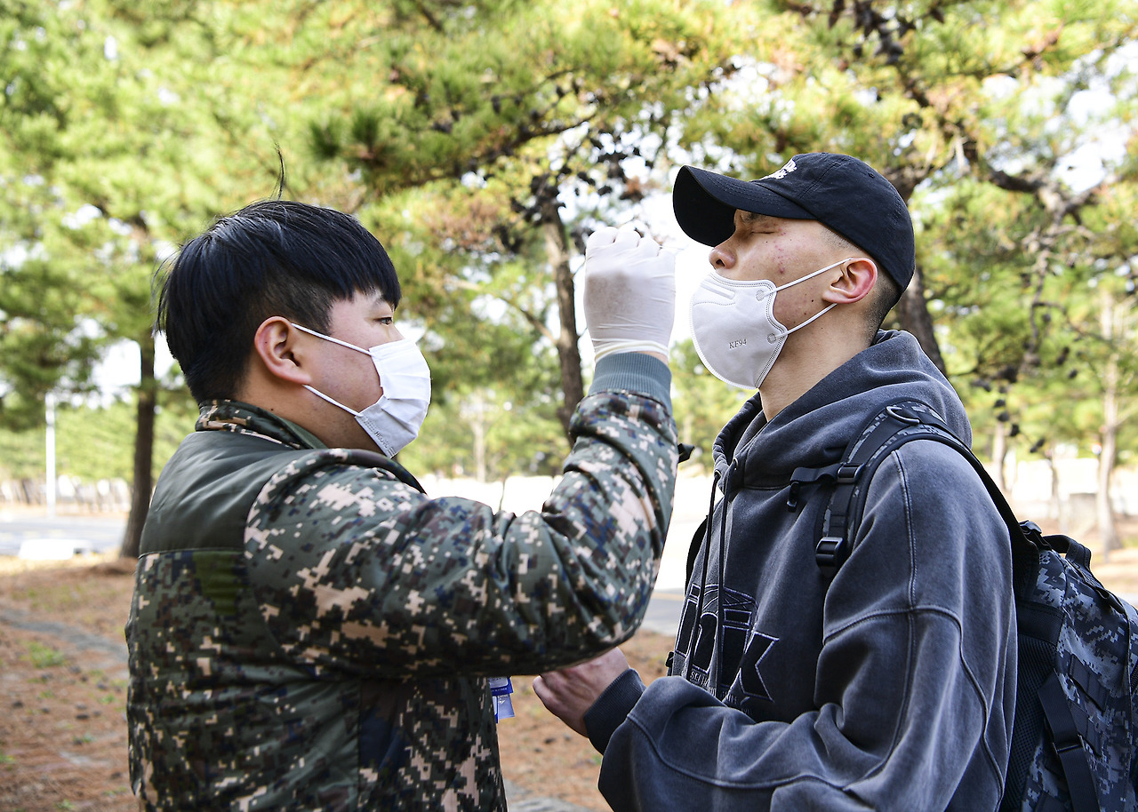 해병닷컴 해병대 부사관후보생 399기 입영행사