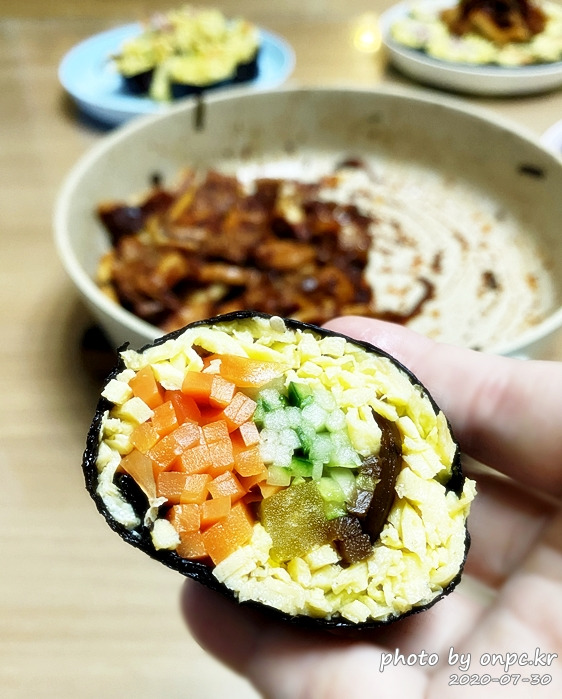 Lchf 밥 대신 노란지단으로 꽉 채운 키토김밥 Onpc