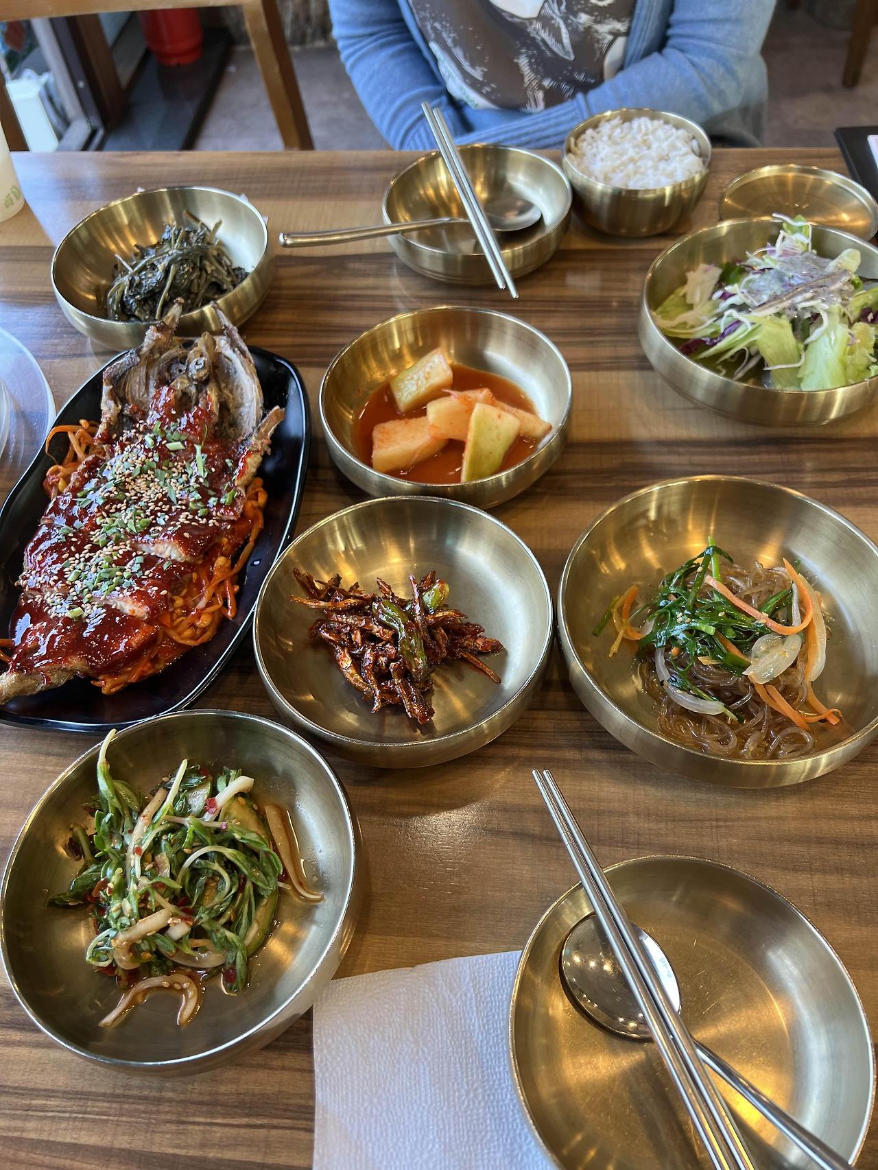 진관동 식당 산들애 건강밥상 북한산 은평 한옥마을 식당 주차