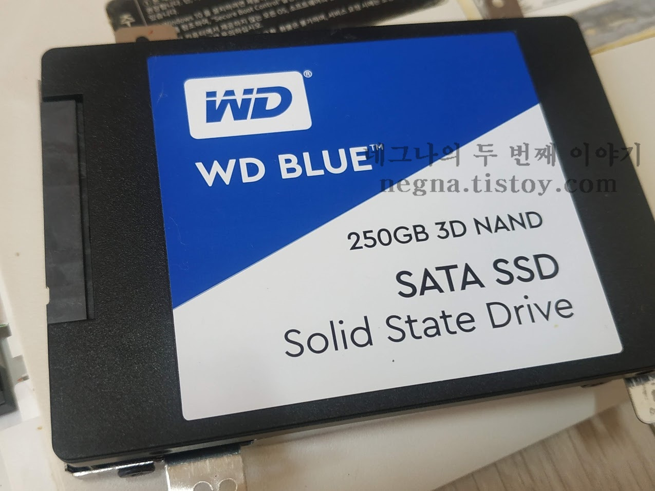 삼성 노트북 5 NT500R5W. SSD 교체 & 램 추가하기