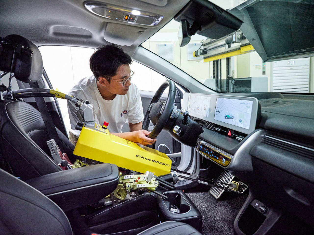 The Core of Hyundai Transys Leading the Era of Electrification Lies Here