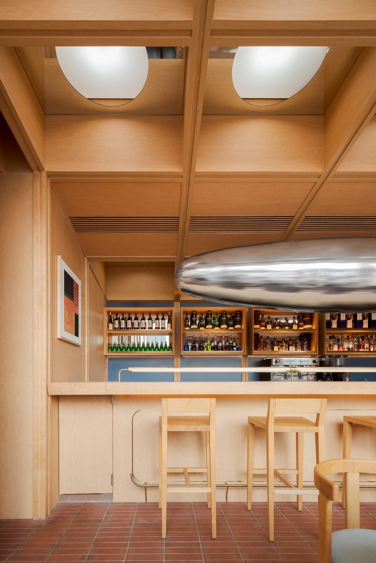 *캐빈인더 씨티 Various Associates designs C2 Cafe & Bar as a wooden "cabin in ...