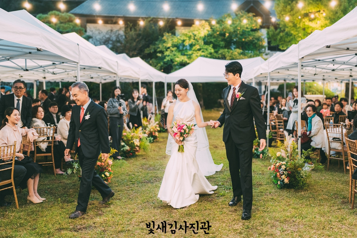 빌라드소전 본식스냅 시흥 소전미술관 웨딩 야간결혼식 빛새김사진관 야외결혼식 하우스웨딩 나이트웨딩 스몰웨딩스냅