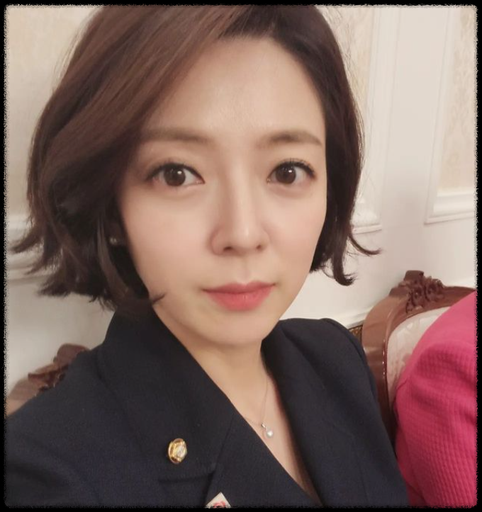 배현진 국회의원 프로필 남편 시구 아나운서 학력 지역구 결혼 재산