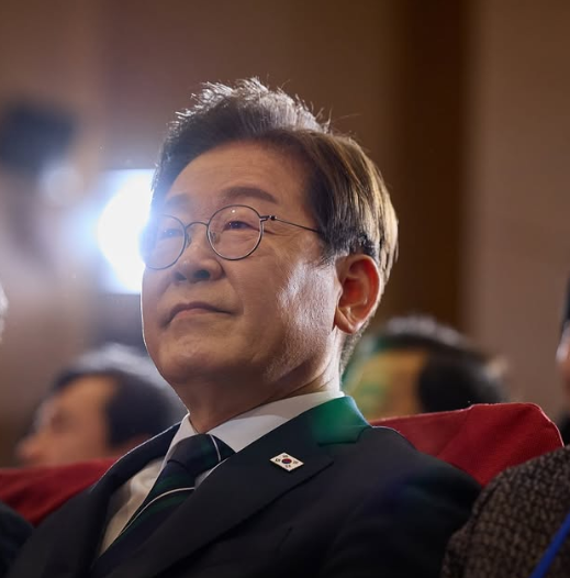 대선후보 이재명은 누구인가 나이 고향 학력 가족 재판 선고 국회의원 경력 대선 공약까지 프로필 상세 분석