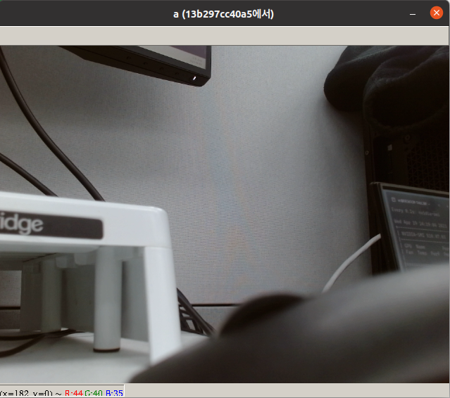 How to imshow() webcam using opencv python in docker