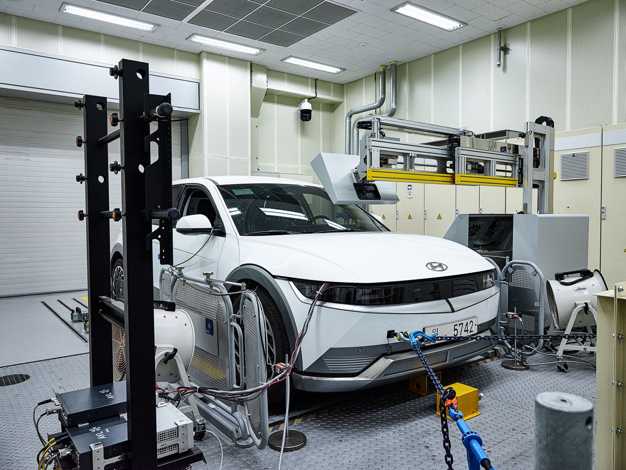 The Core of Hyundai Transys Leading the Era of Electrification Lies Here