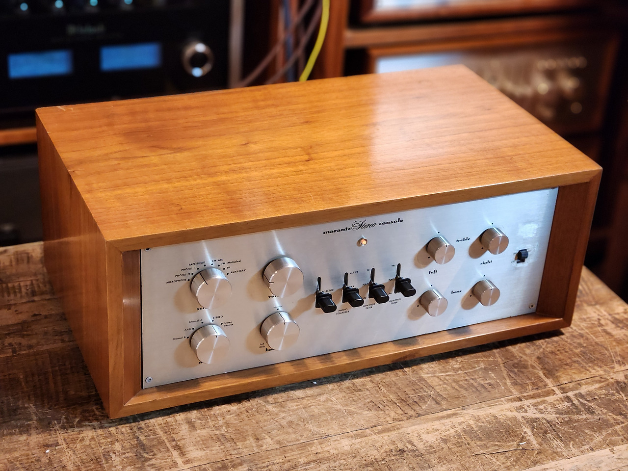 Marantz 마란츠 최고의명기 7c 진공관 프리엠프 입니다 19833번대 A급 올각인