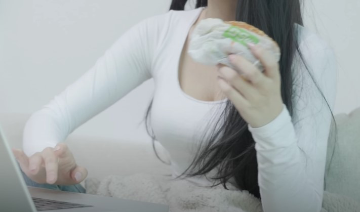 지뻔뻔 프로필 고기남자 논란 마약 루머 얼굴 공개 인스타그램 남자친구 소문
