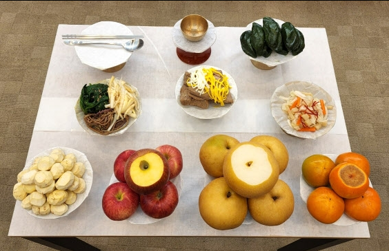 설날 차례상 차리는 방법 및 차례 지내는 순서 알아보기