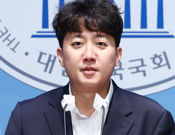 박성민 컨설턴트 프로필 이준석 컨설팅 정치 평론가 학력 대학 나이 민컨설팅