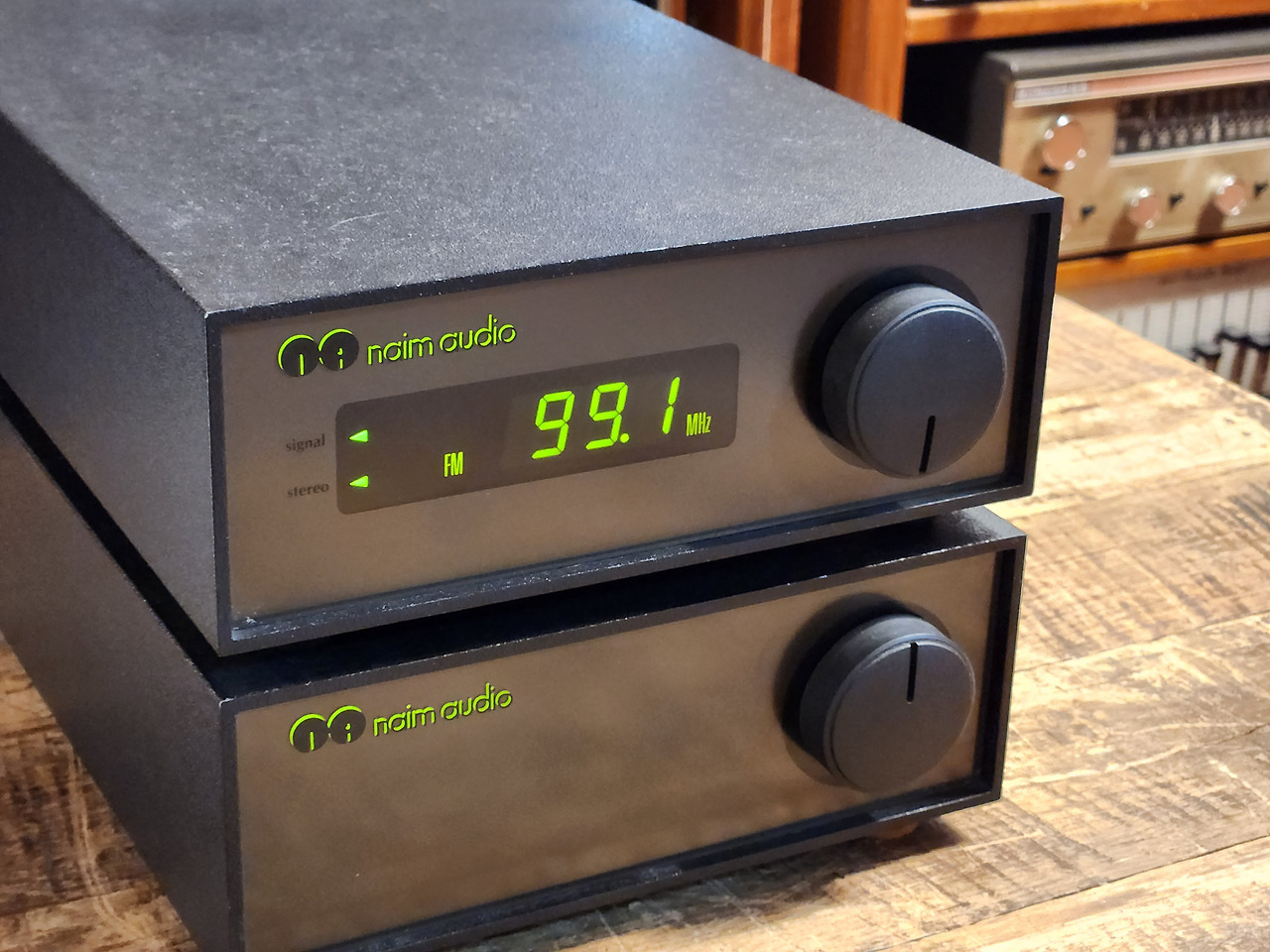 영국 Naimaudio 네임오디오 사의 최상급 명기 튜너 Nat 01 Napst 구성입니다 A급 220v Stock Out