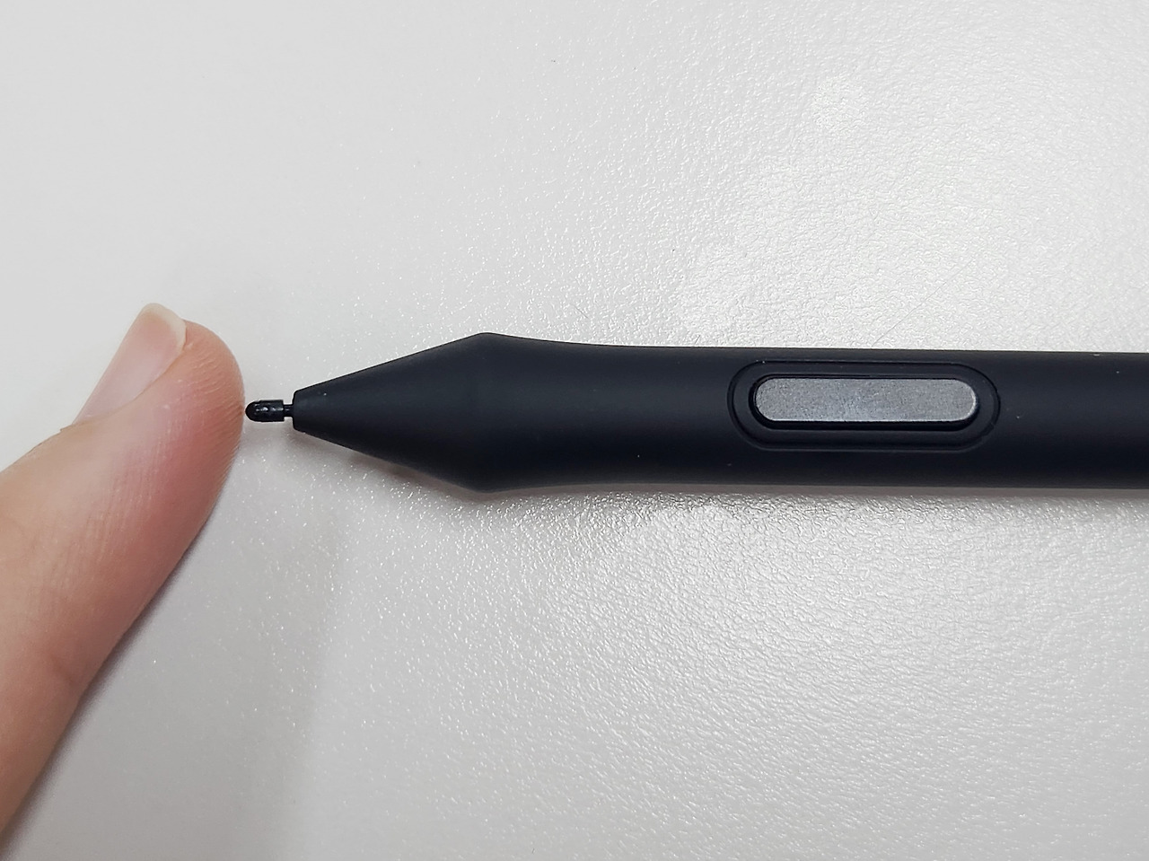 [Wacom FAQ] 펜심 교체, 어떻게 하는 거야?