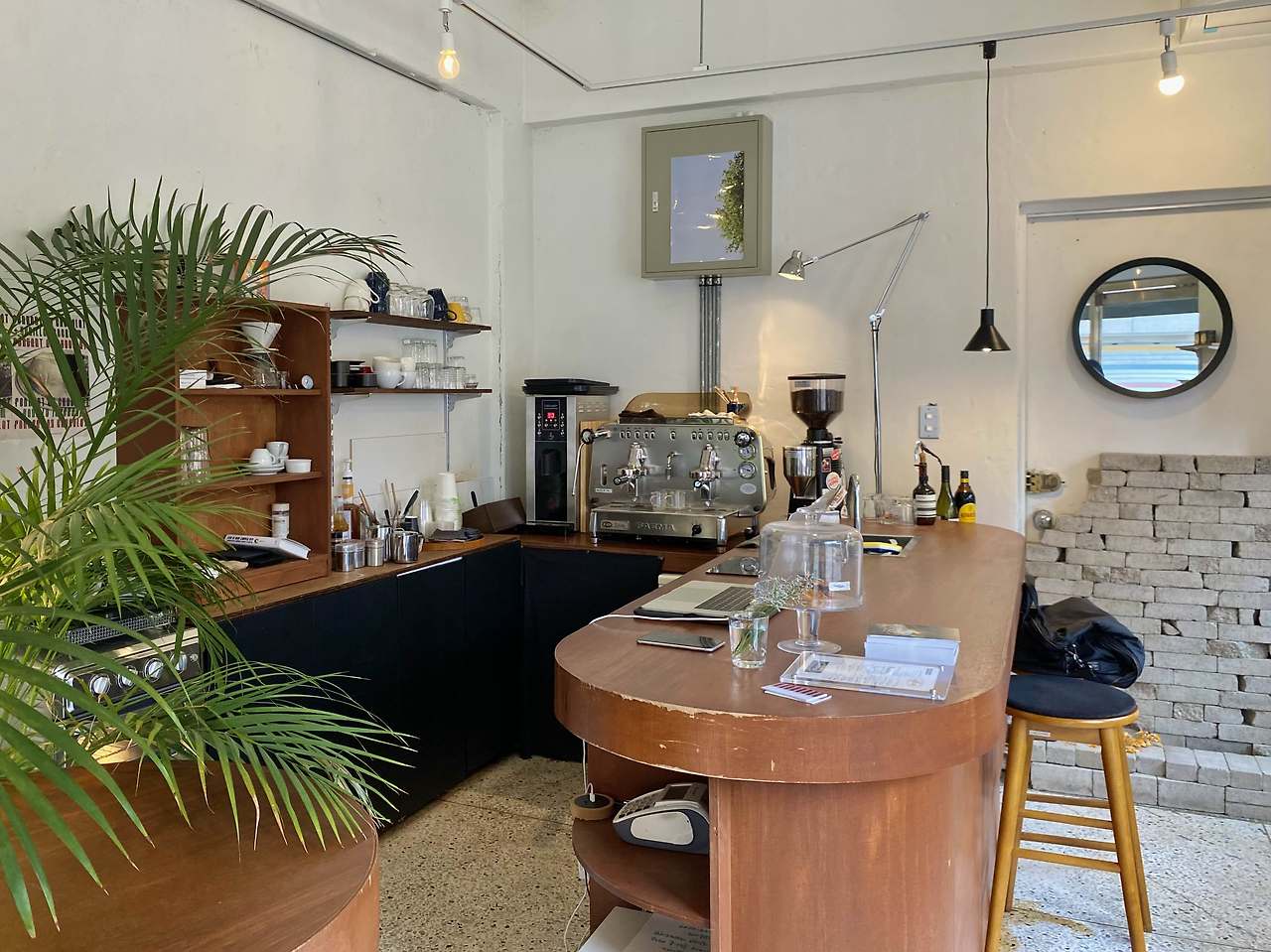 [은평_응암 카페] 오티알커피 OTR Coffee - 카페 모카와 퐁당쇼콜라에 퐁당 빠지기 좋은 감성 카페