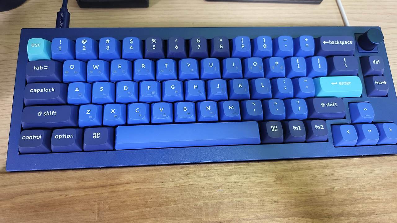 Keychron 키보드 caps lock 키가 눌려서 시작하는 현상 해결법(Q2)