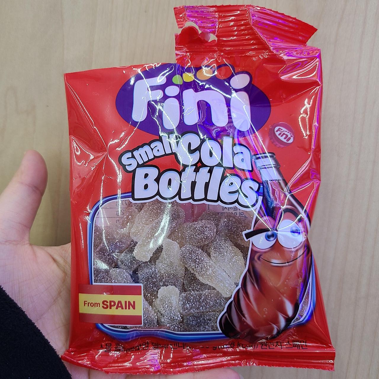 [편의점젤리] 피니 스몰 콜라병모양 젤리 Fini Small Cola Bottles 리뷰