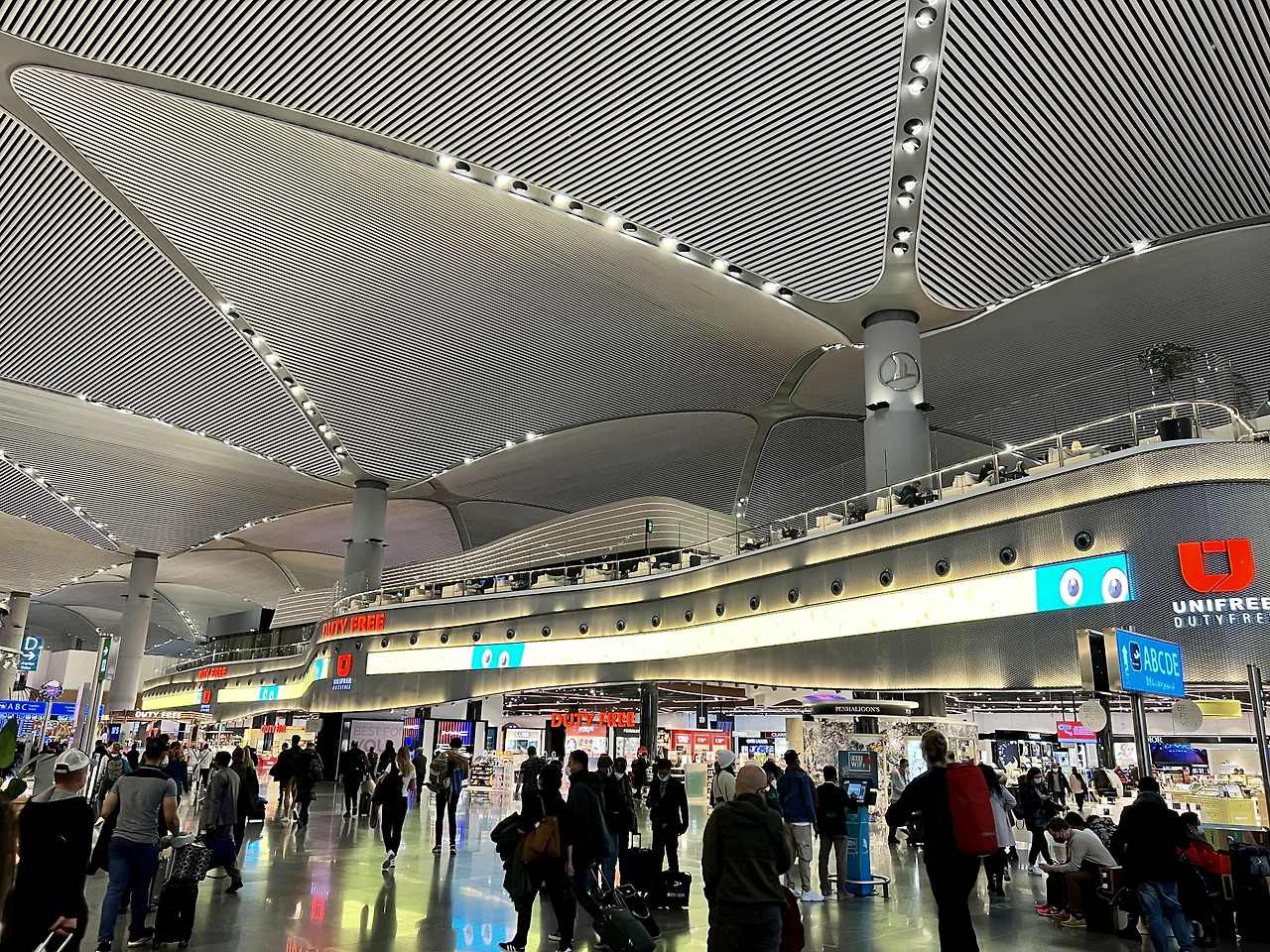 터키항공타고 이스탄불 경유해서 파리 가기 2편 Tk1821편 탑승 및 이스탄불 공항 환승 후기