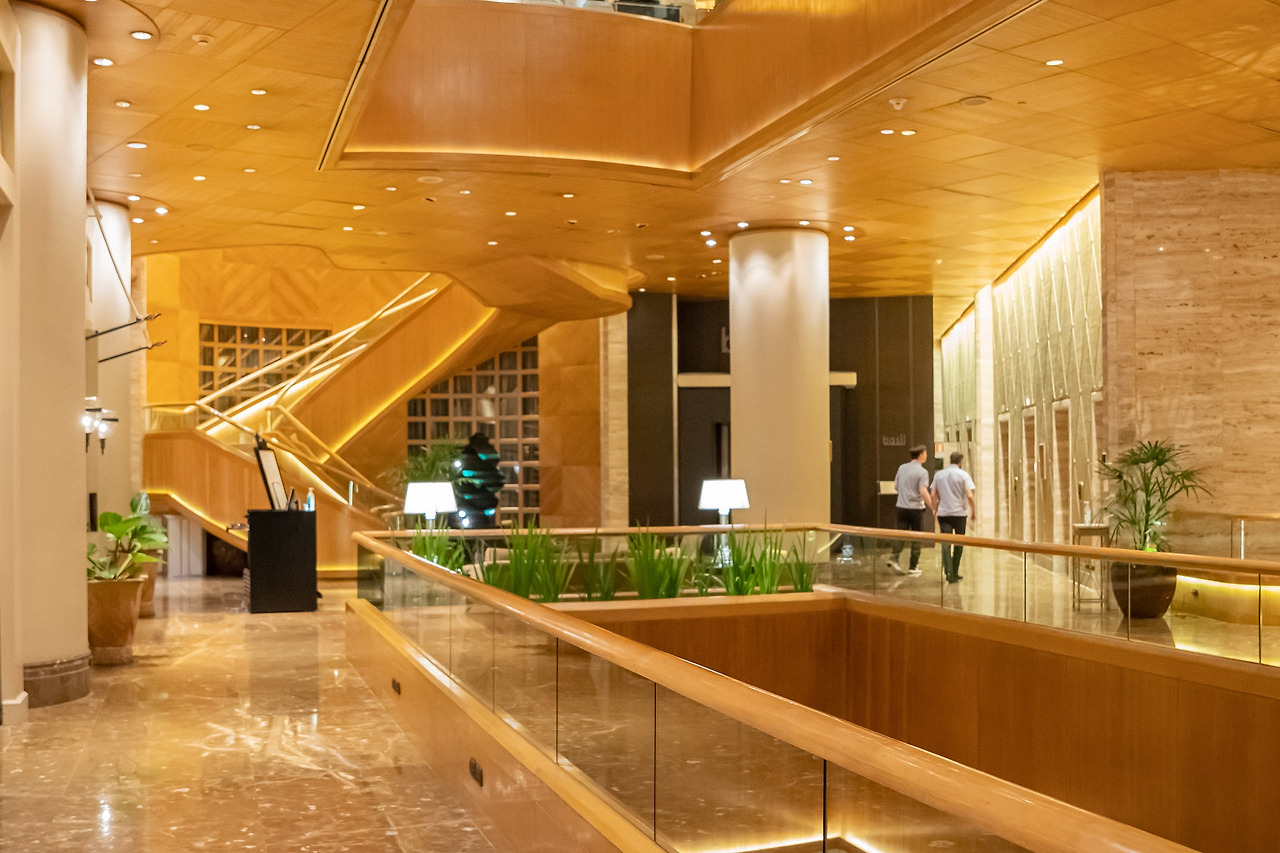 방콕 호텔 라운지에서 3박4일 쉐라톤 그랜드 수쿰윗 럭셔리 컬렉션 방콕 Sheraton Grande Sukhumvit A