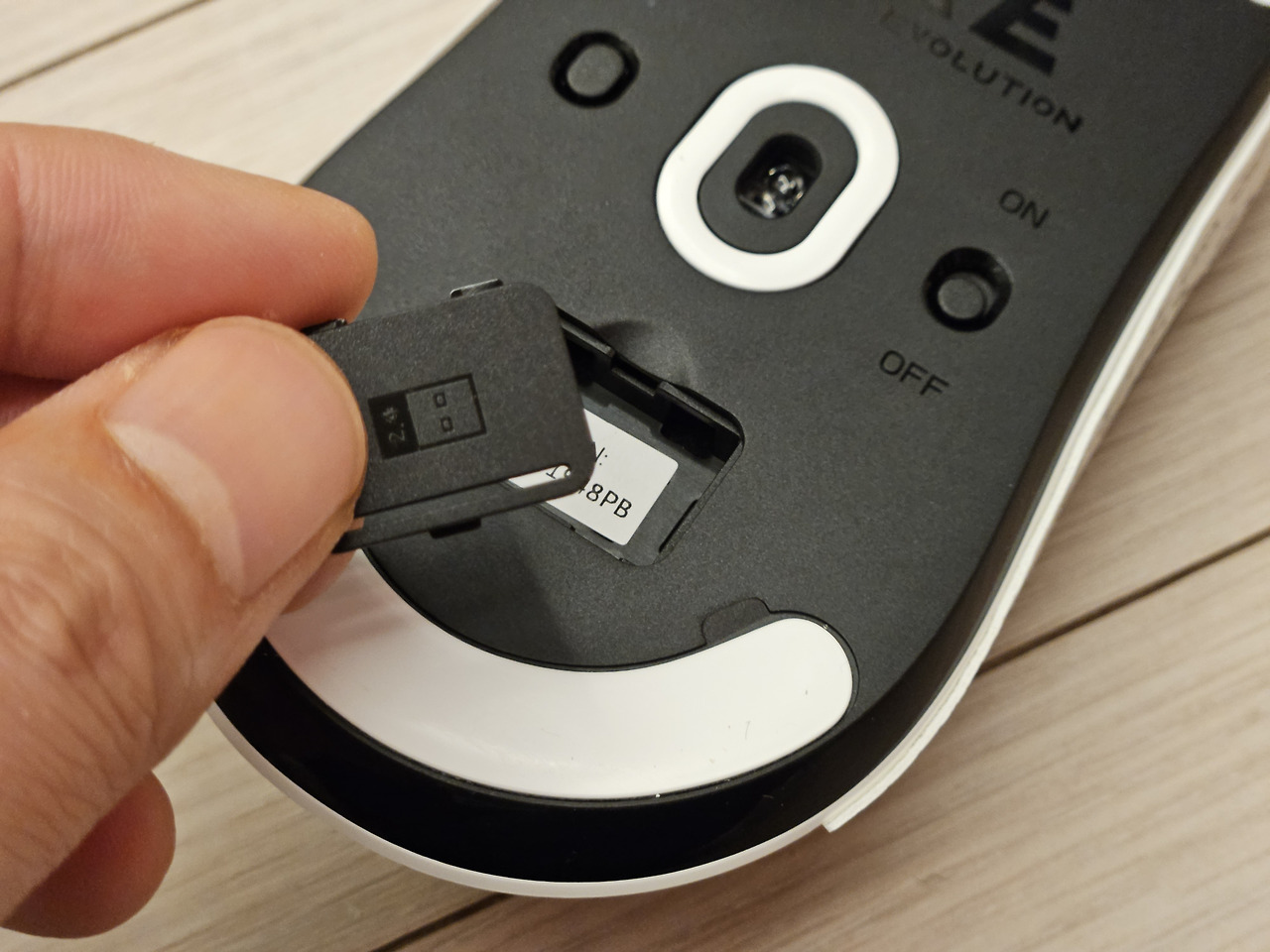 잠자리 마우스VGN R1 PRO MAX + 4K F1수신기 구입