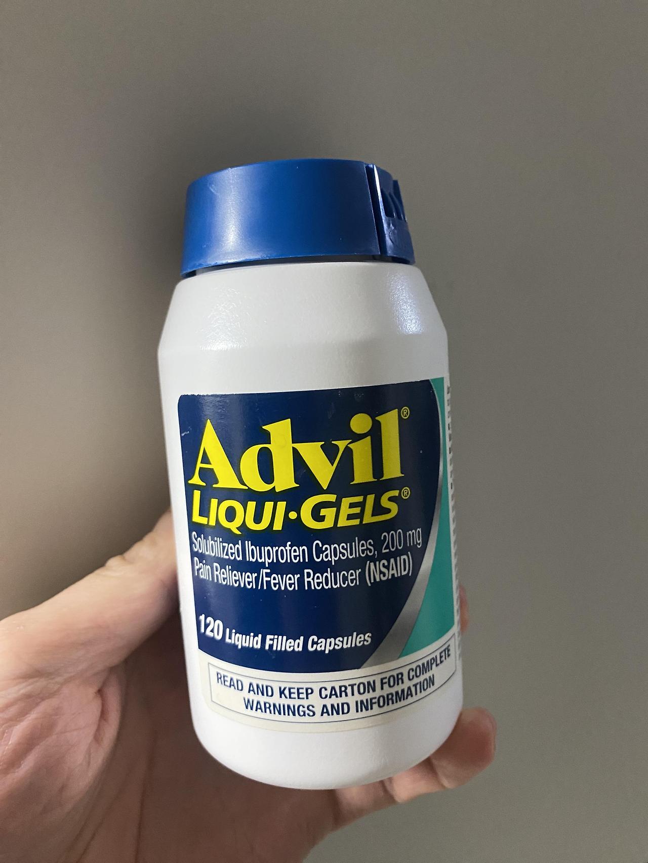이부프로펜 소염 진통제 애드빌advil Pm 효능 가격 애드빌 리퀴드리퀴겔 에드빌정 성분 복용법 부작용 한 번에 정리